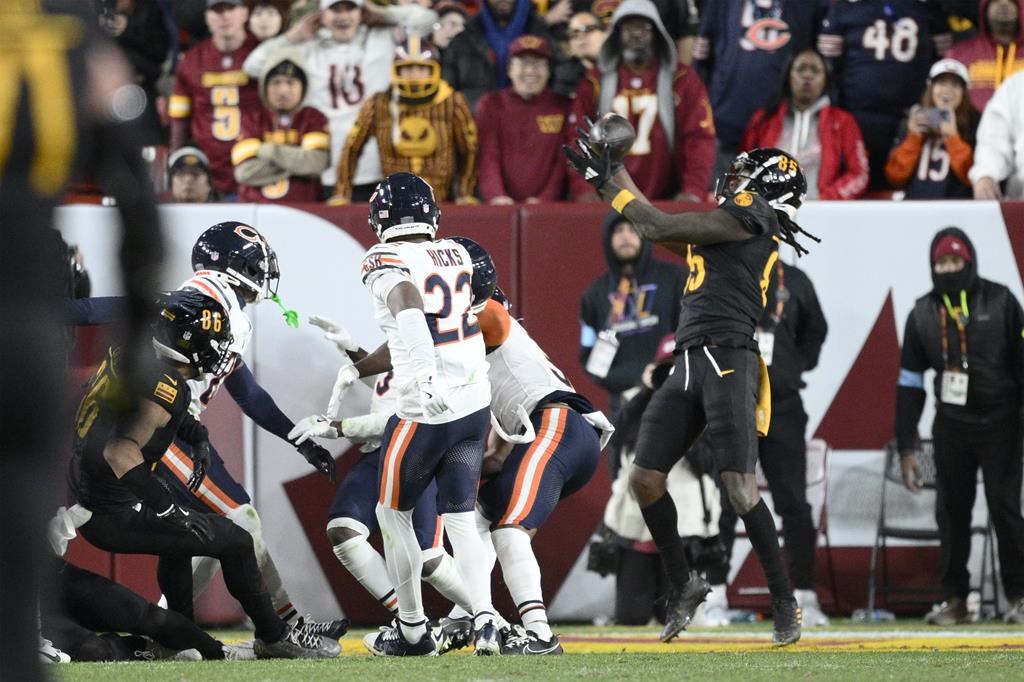Tyrique Stevenson taunts Commanders fans seconds before Bears lose on ...