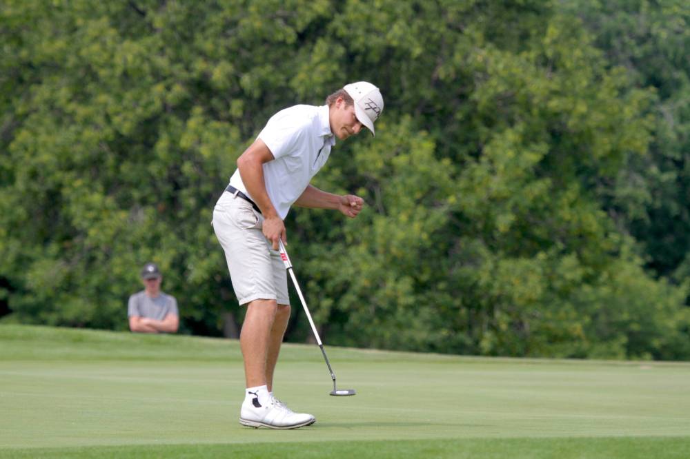 Kuntz, Kartusch take top honours – Winnipeg Free Press
