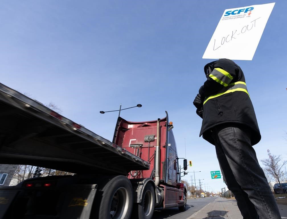 In the news today: More details emerge about fatal border crossing ...