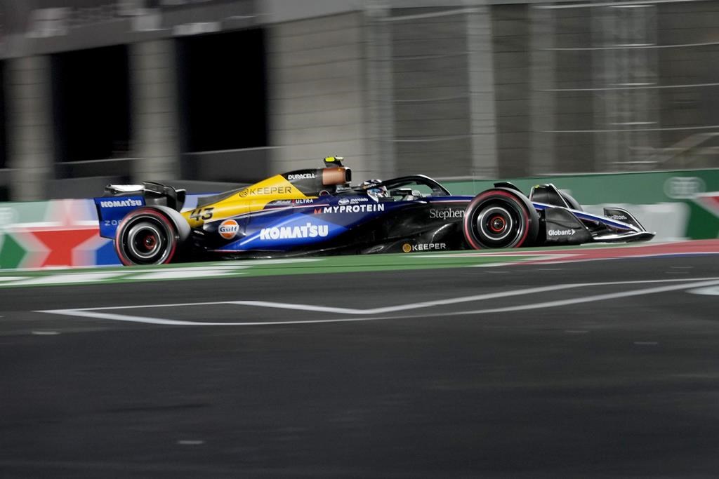 F1 drivers complain about marijuana smoke while preparing for Las Vegas ...