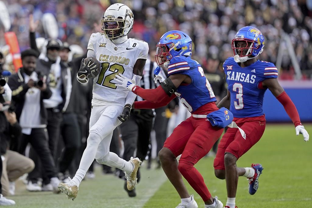 Upset Deion Sanders plans to give Travis Hunter his Jim Thorpe trophy ...