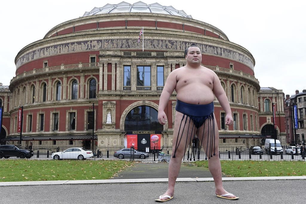 Sumo wrestlers bring 1,500 years of tradition to London as the sport ...