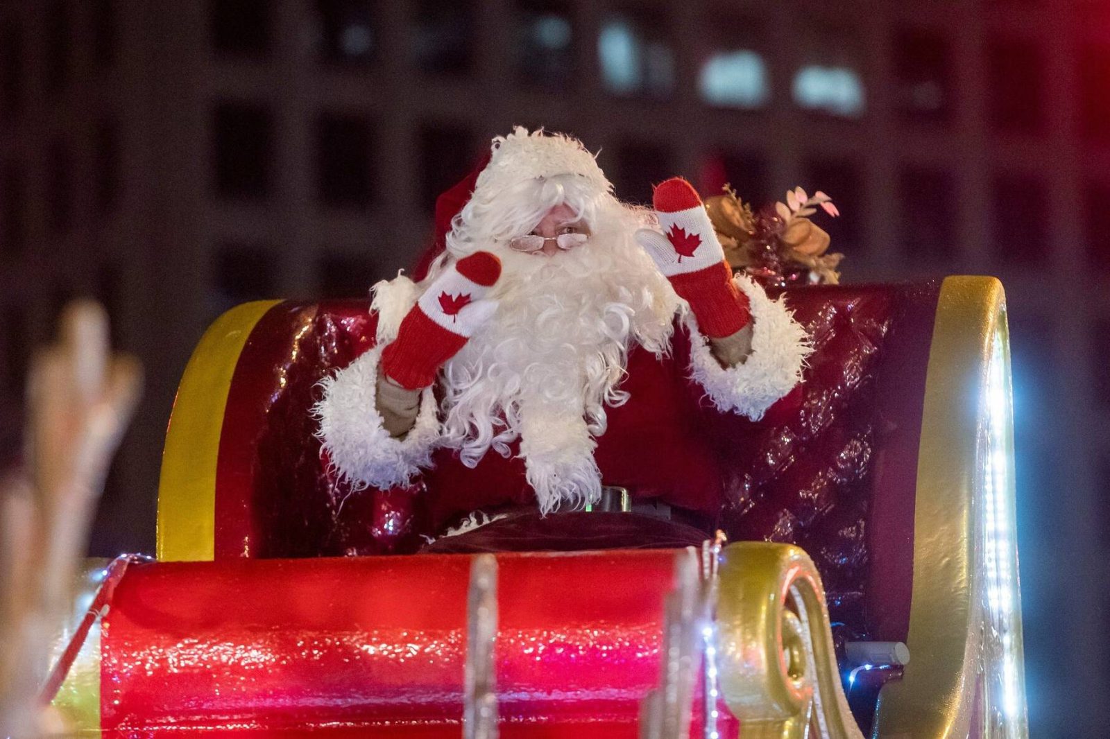 Santa Claus comes to town – Winnipeg Free Press