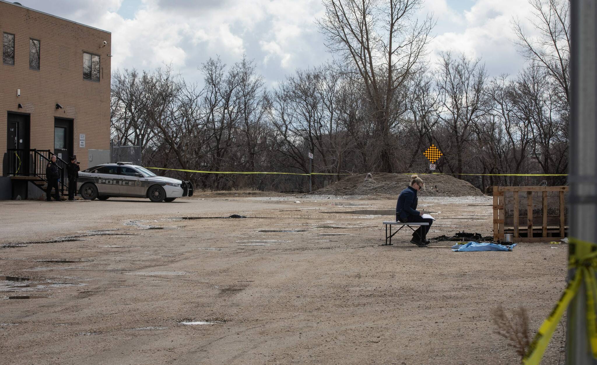 Man pleads guilty to manslaughter in slaying, burning of victim he ...