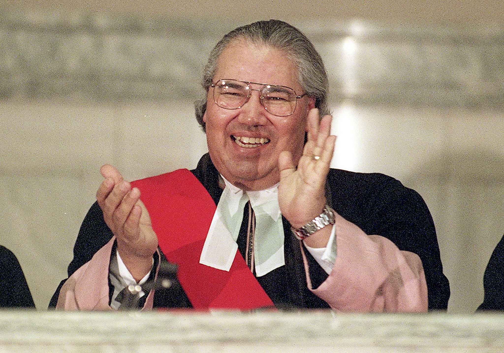 Former judge and senator Murray Sinclair dies at 73 – Winnipeg Free Press