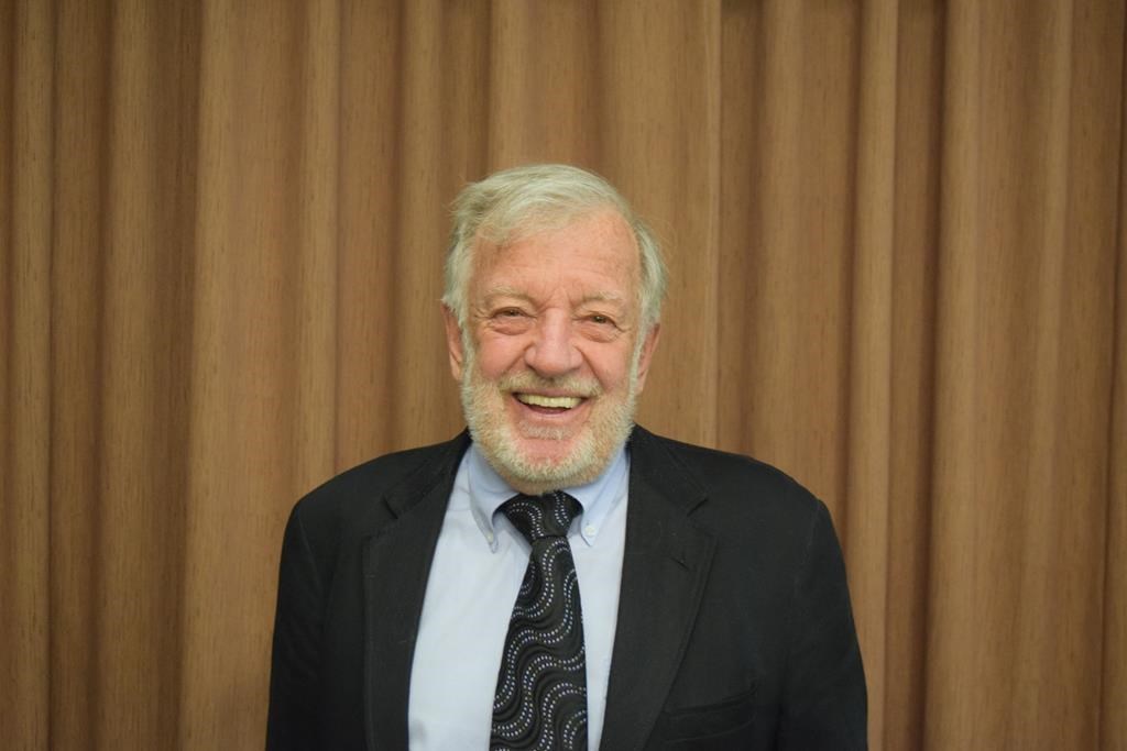 Al Raine, only mayor of Sun Peaks, B.C., dead at the age of 83 ...