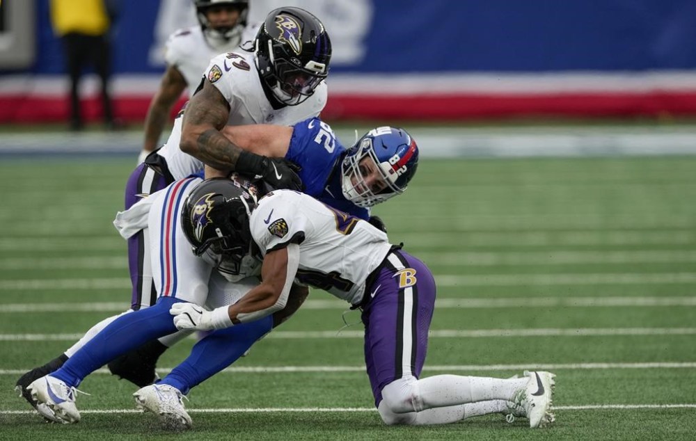 Ravens CB Marlon Humphrey is trying to reduce stress, and he’s enjoying a bounceback season ...