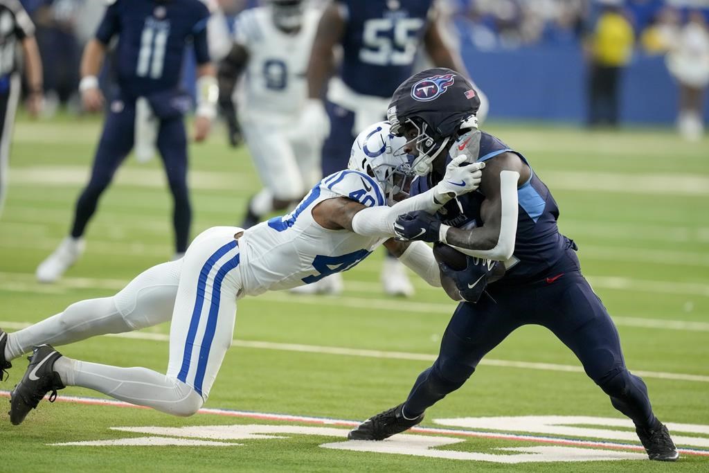 Jonathan Taylor rebounds with 218 yards, 3 TD runs as Colts hold off ...