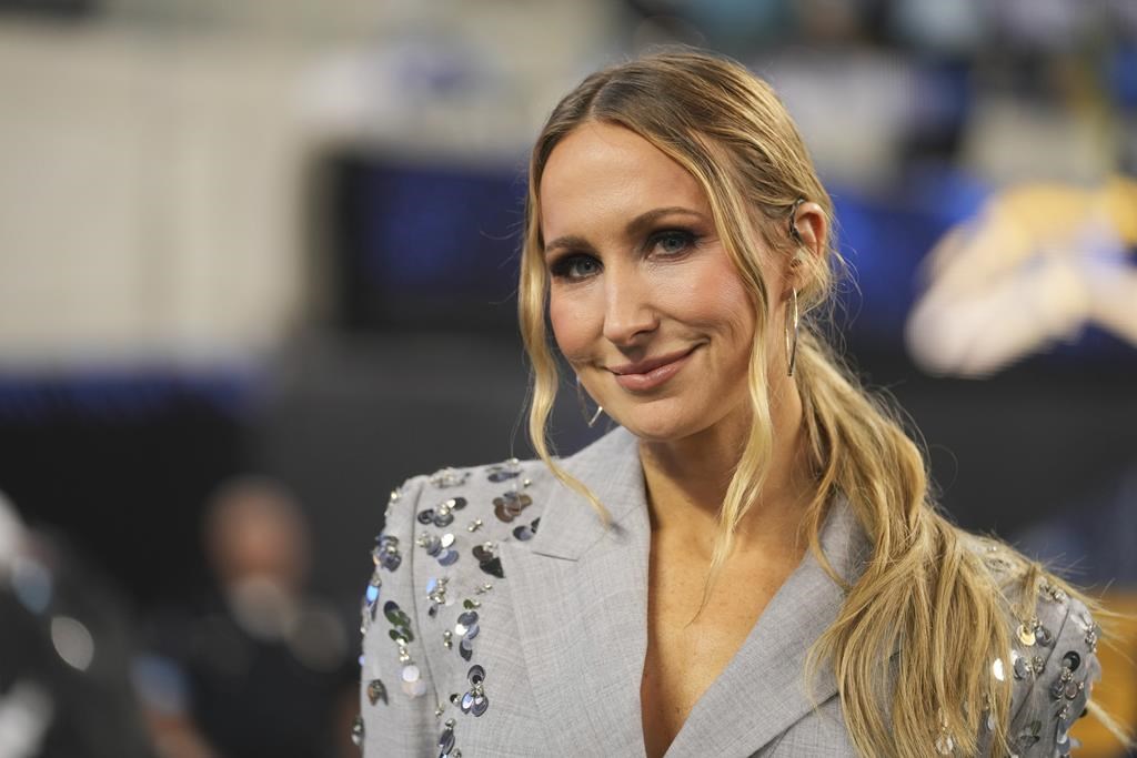 Nikki Glaser uses Prime Video’s NFL postgame show appearances to help ...