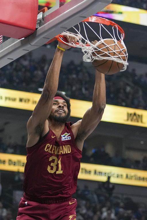 Evan Mobley scores 34 as Cavaliers beat short-handed Mavericks 134-122 ...