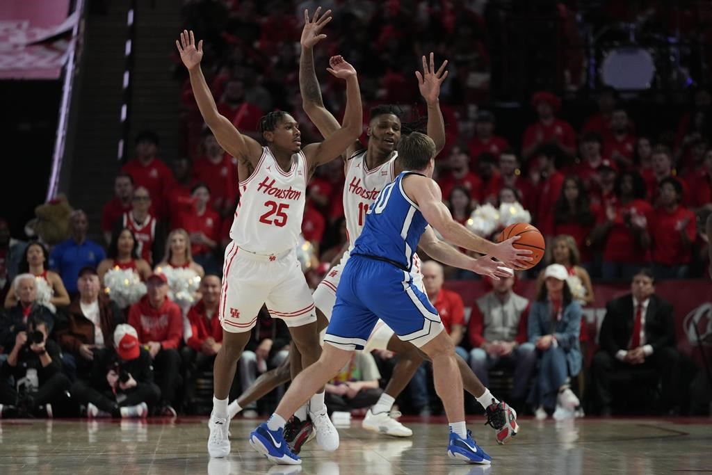 Emanuel Sharp scores 18 to lead No. 14 Houston over BYU 86-55 ...