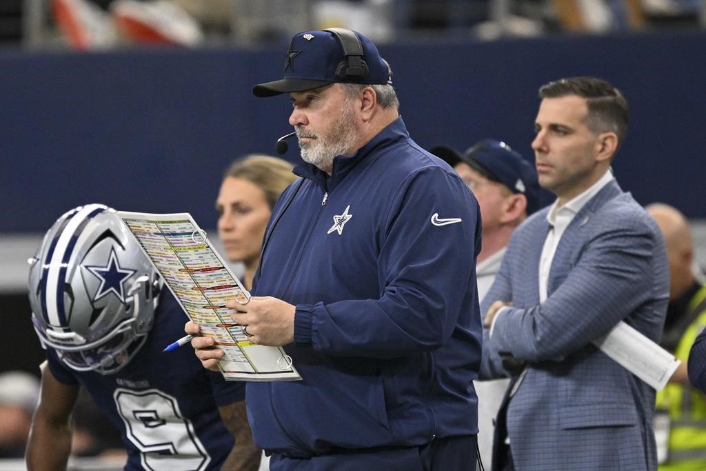 Mike McCarthy ‘absolutely’ wants to return as Cowboys coach, owner ...