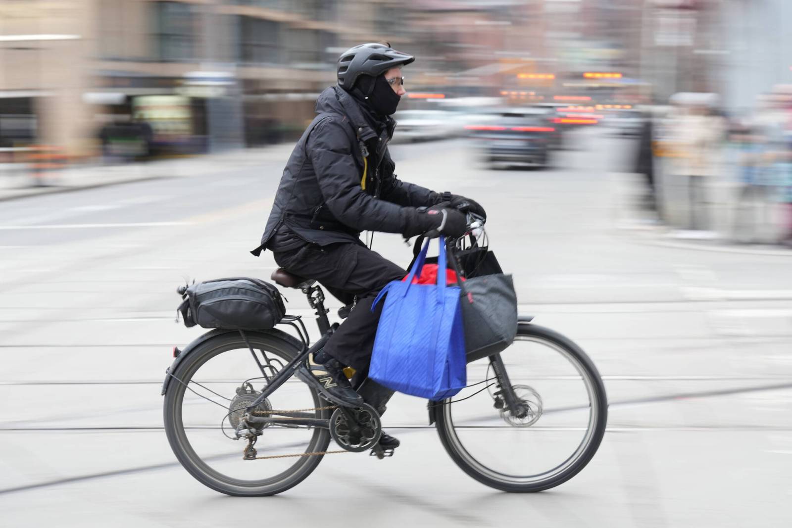 City studying scooter speed limits – Winnipeg Free Press