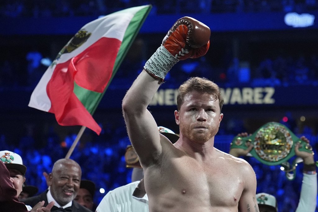 Canelo Alvarez changes course, drops Jake Paul fight to sign big deal ...
