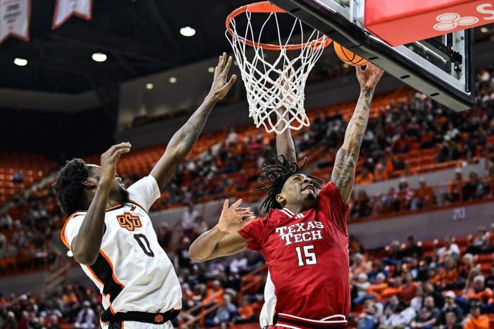 AP men’s player of the week: JT Toppin puts up big numbers in wins for ...