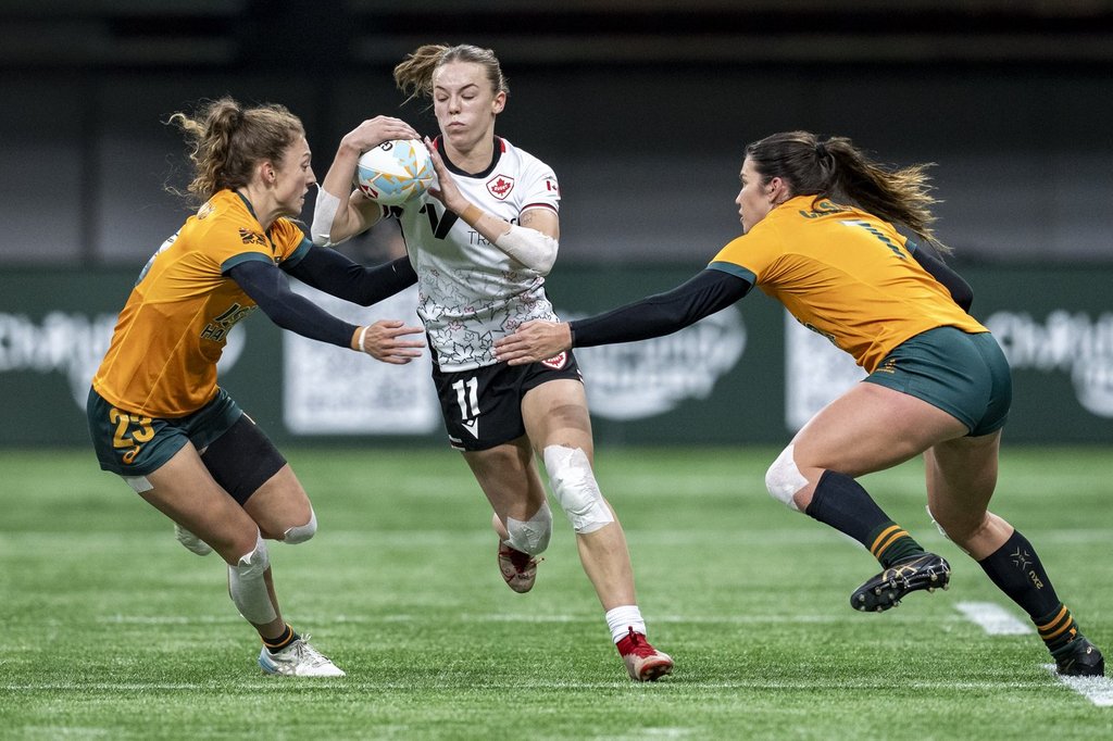 Canada rugby sevens captain Piper Logan out for season with knee injury ...