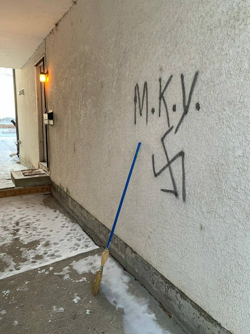 Man arrested for antisemitic graffiti incidents now faces terrorism ...