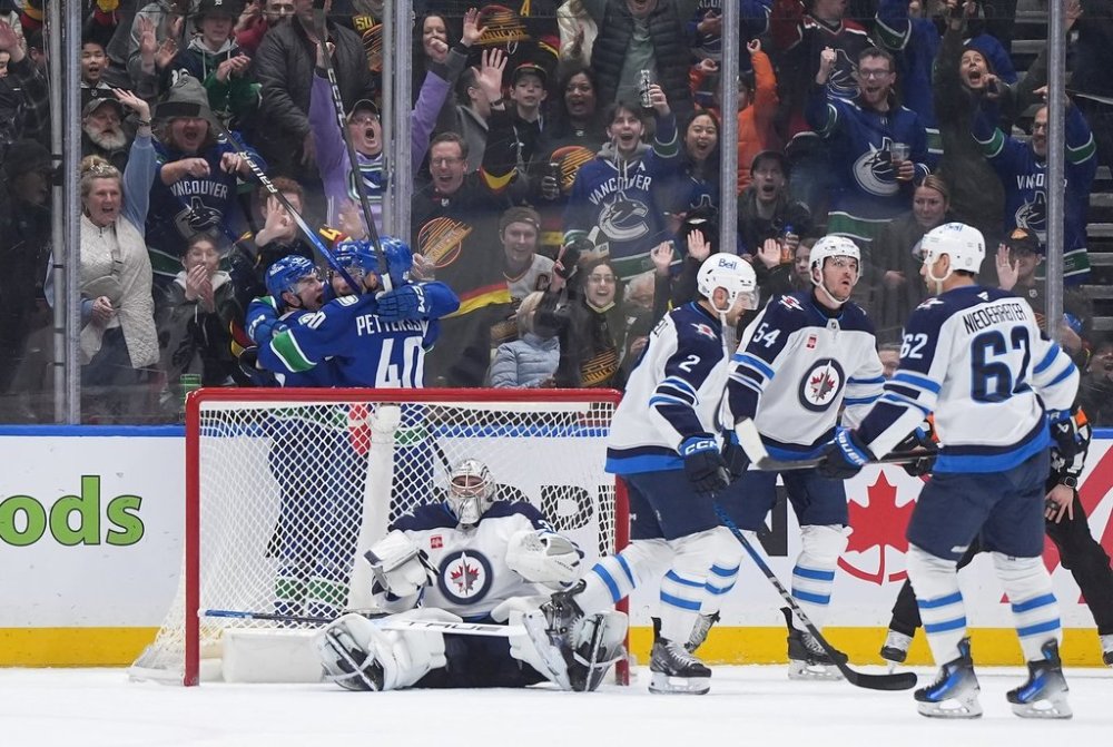 Boeser scores two, Vancouver Canucks pull off 6-2 upset of NHL-leading Winnipeg Jets – Winnipeg ...