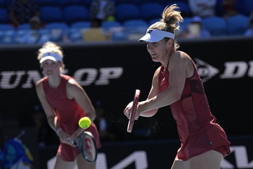Dabrowski, Routliffe upset in Indian Wells doubles opener – Winnipeg Free Press
