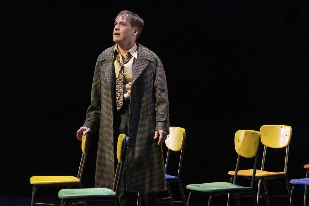 The versatile actor T.R. Knight gets eerie on Broadway with the ...