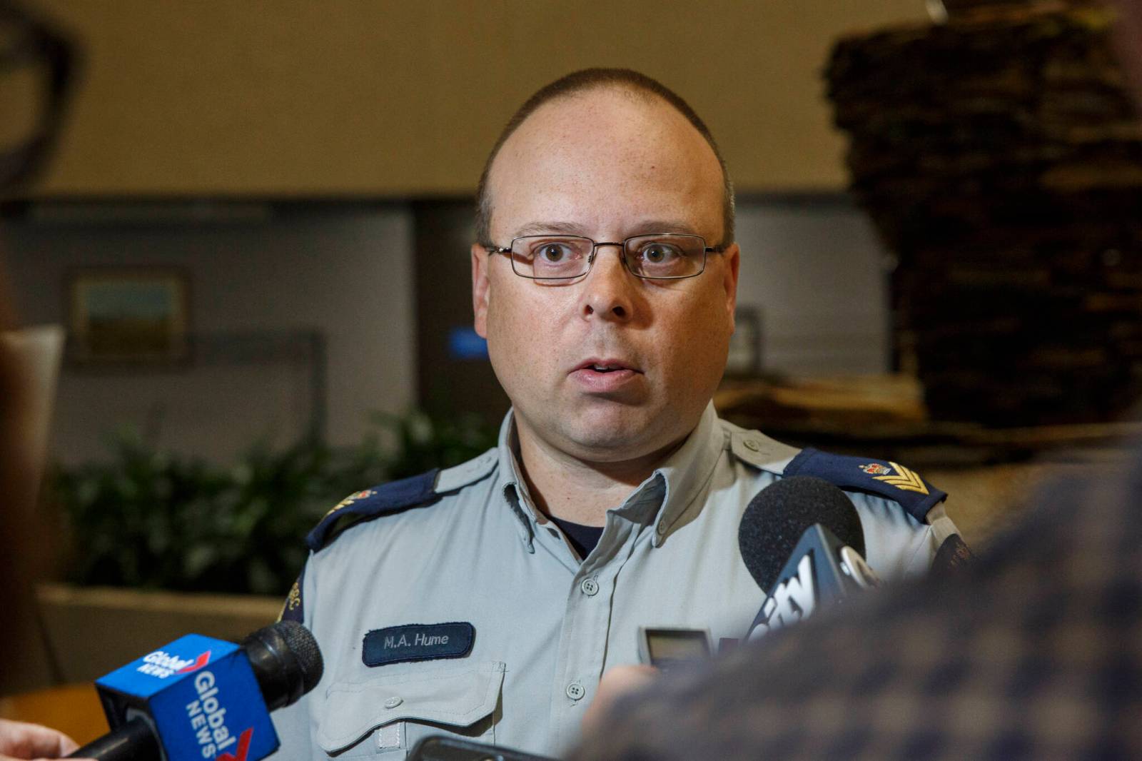 RCMP campaign targets drivers who don’t slow, move over for first ...