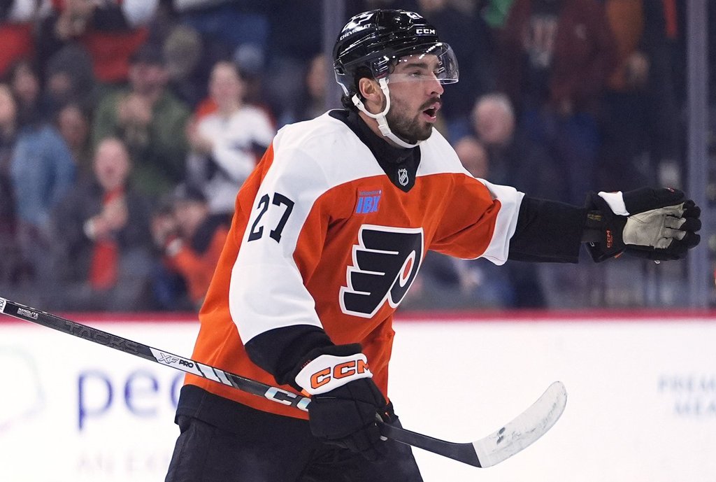 Flyers sign forward Noah Cates to $16 million extension – Winnipeg Free ...
