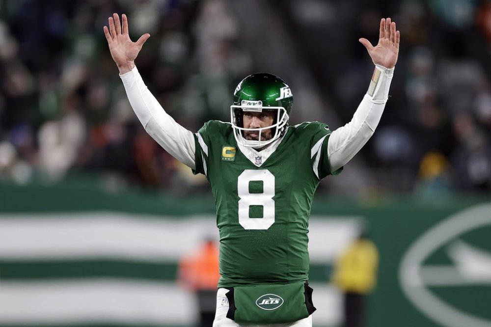 Some of the most notable accomplishments and moments of Aaron Rodgers ...