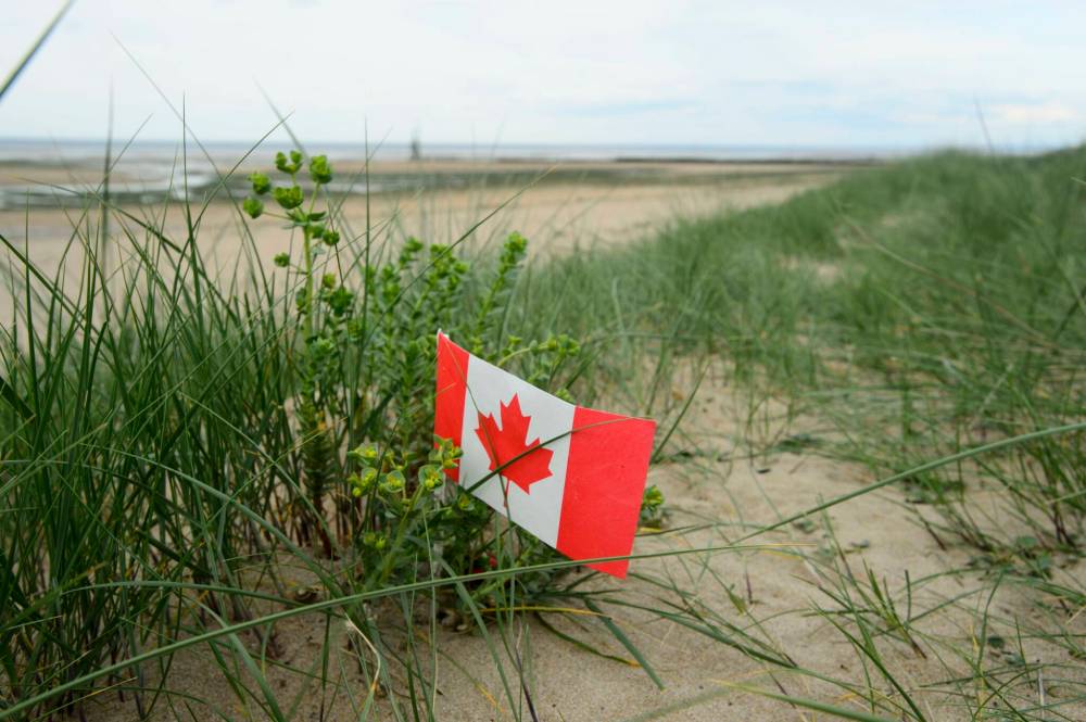 Manitoba to pay for students to travel to war sites in Europe ...