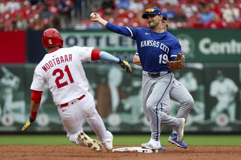 Royals place Michael Massey on injured list, recall Tyler Tolbert ...