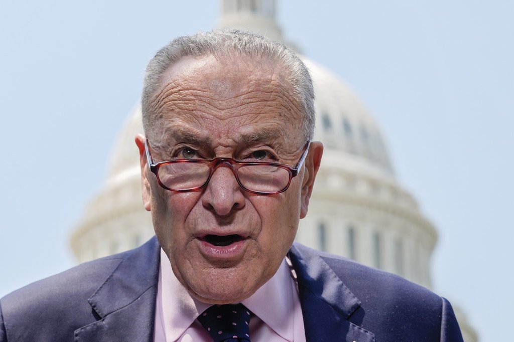 ‘Shocked’ and ‘sickened’ Democrats react with fury to video of Padilla ...