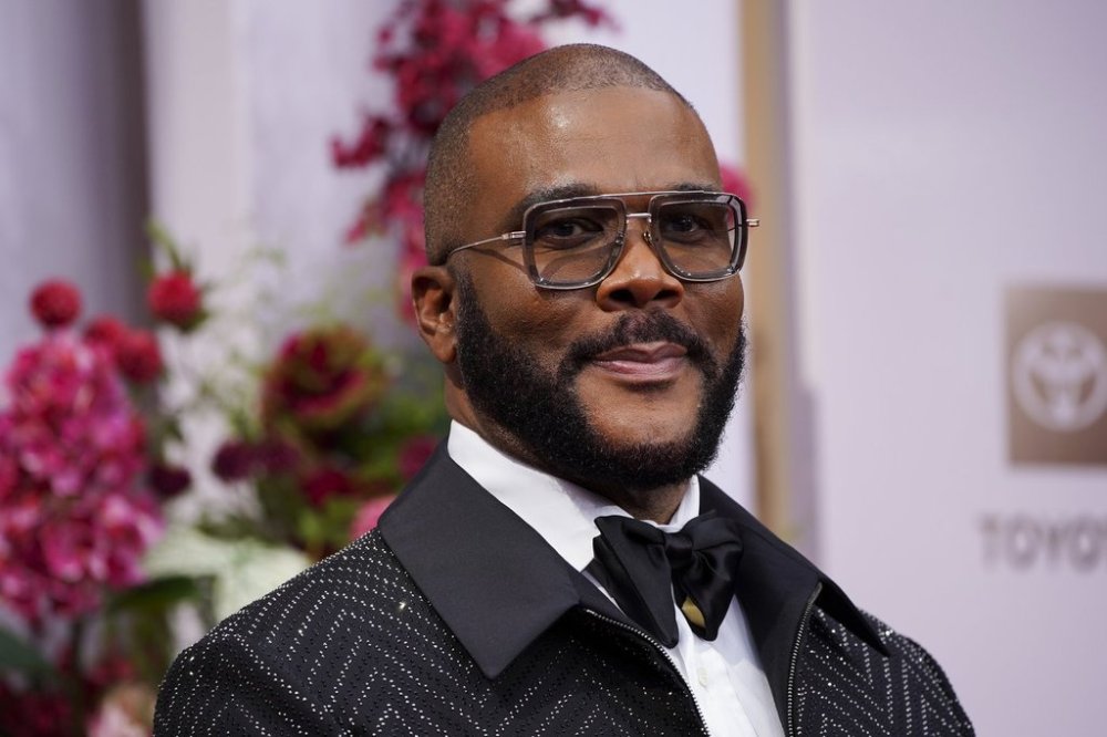 Tyler Perry sued by actor on ‘The Oval’ for sexual assault and ...