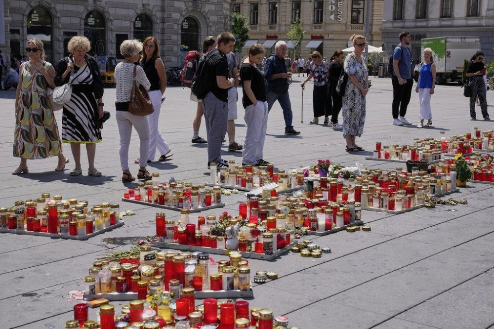 Austria’s chancellor vows to toughen gun laws after a deadly school ...