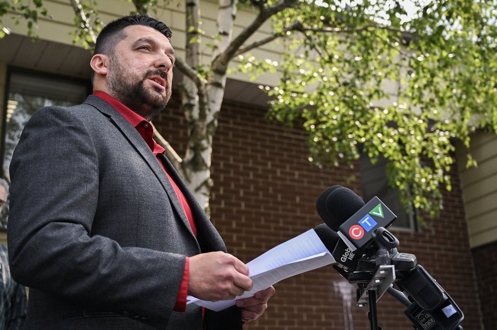 Mohawk Council of Kahnawake considering road tolls in response to ...