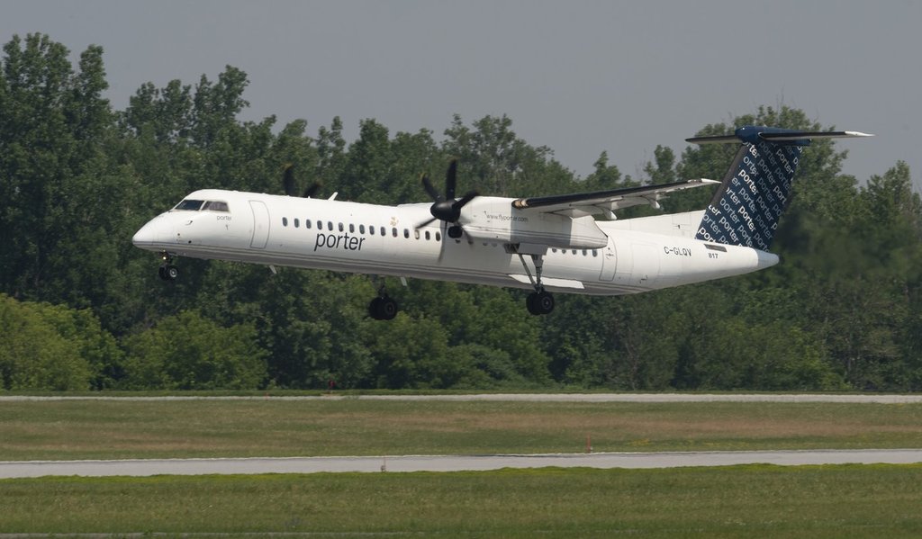 Porter Airlines cabin crew files application to certify union: CUPE ...