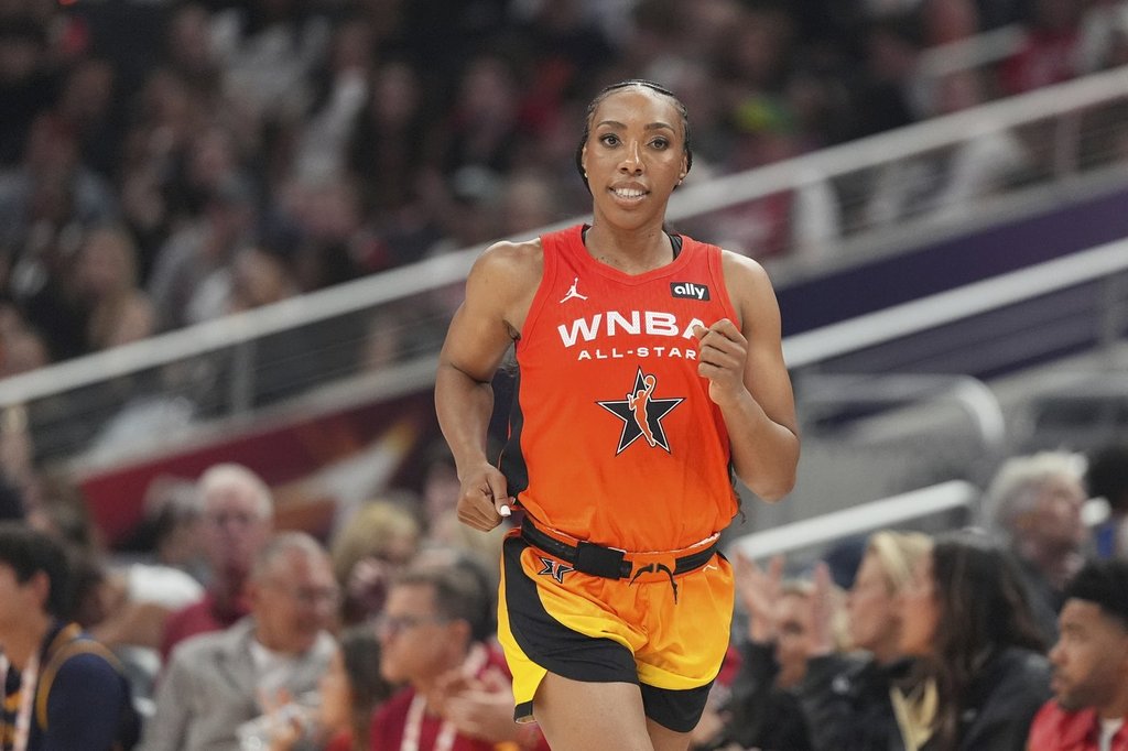 Kayla Thornton out for the season with knee injury – Winnipeg Free Press