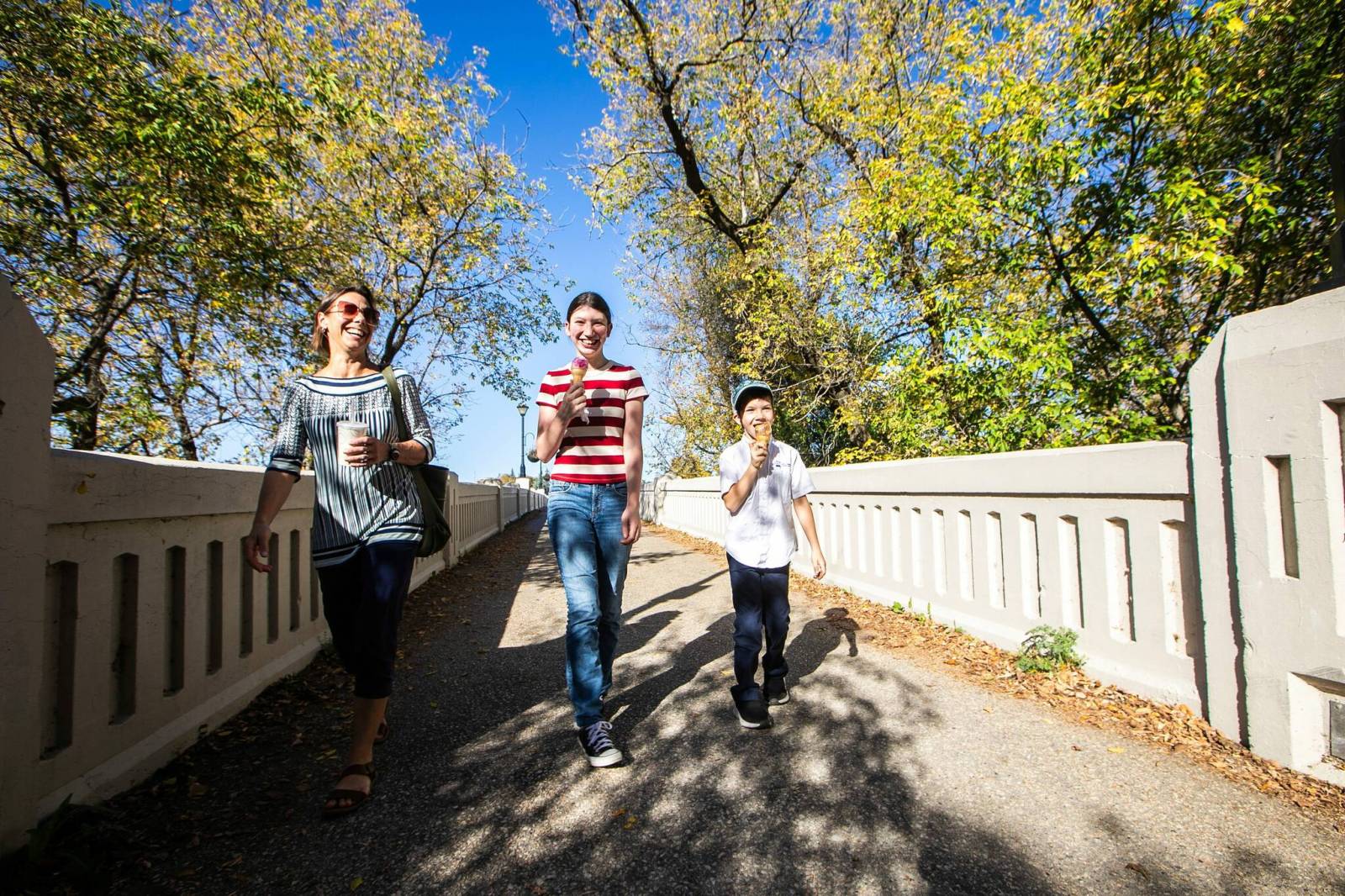 The calendar says autumn, but the thermometer begs to differ – Winnipeg ...