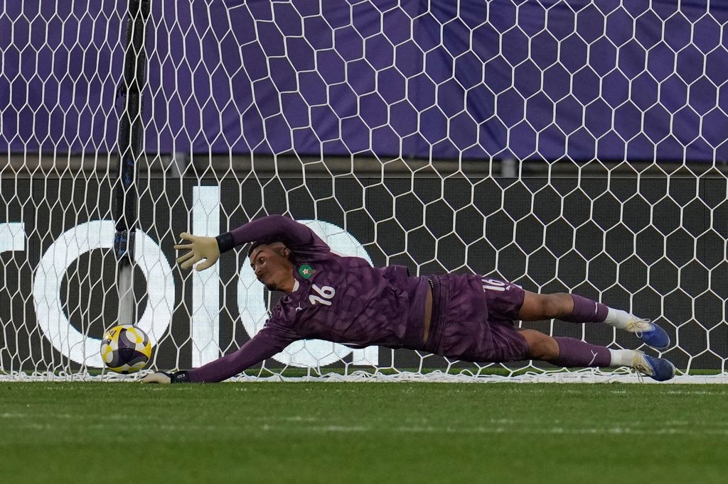 Morocco’s third goalkeeper stars in shootout to secure a spot in the ...