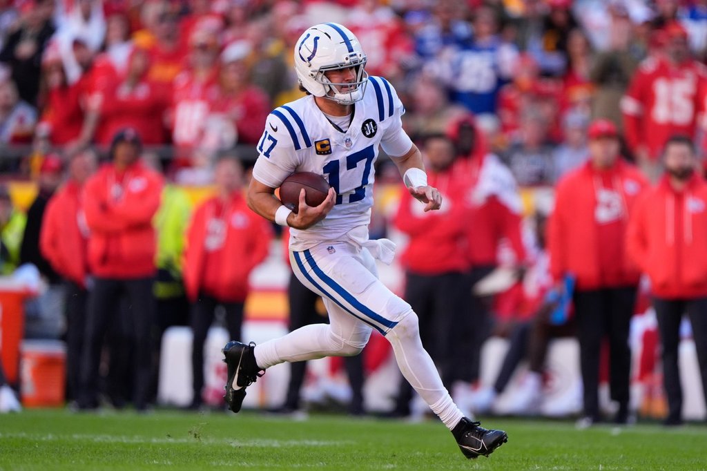 Pro Picks: Texans will upset the Colts to tighten the race in the AFC ...