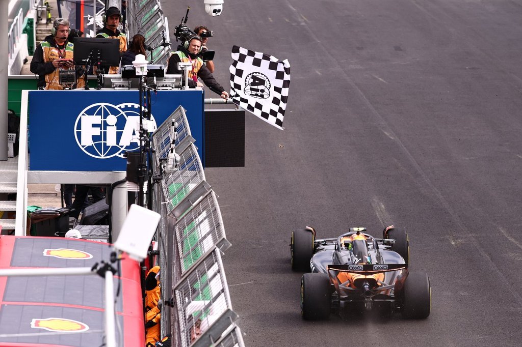 Norris wins Formula 1’s Brazilian Grand Prix to extend his lead with 3 ...