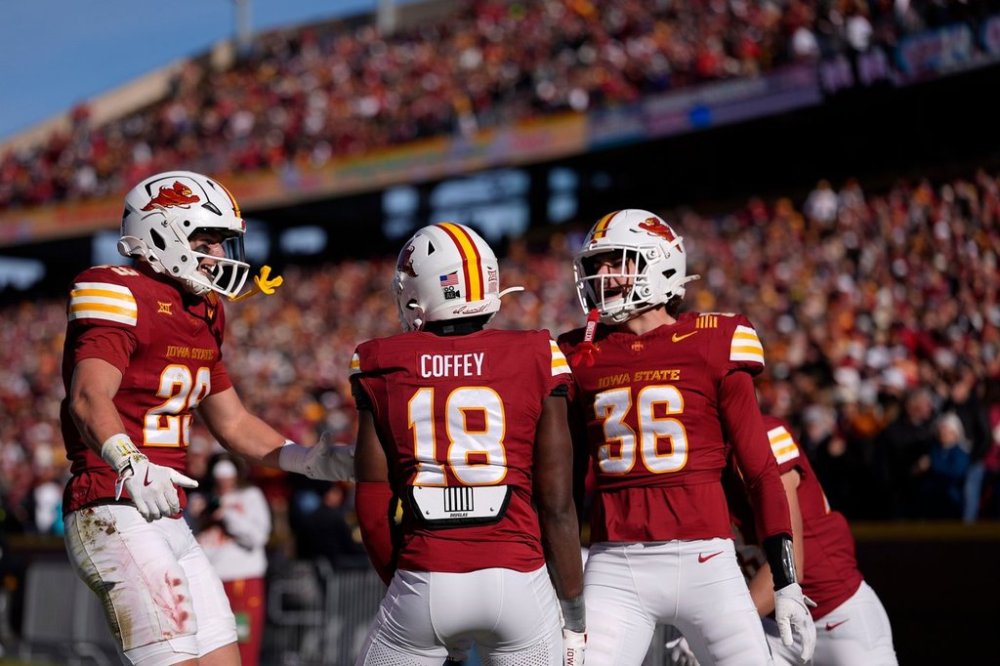 12-team College Football Playoff bracket has FBS teams second-guessing ...