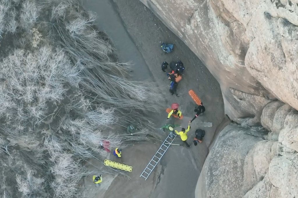 Hiker mired in quicksand in Utah’s Arches National Park is rescued ...