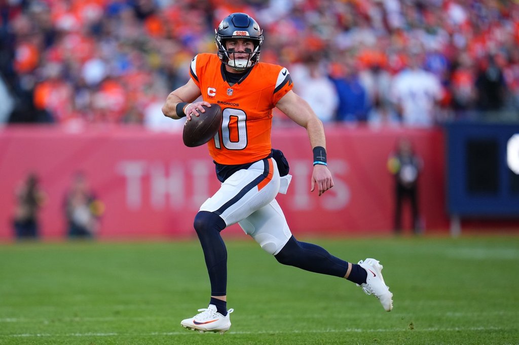 Bo Nix’s 4 TD passes lead Broncos to 34-26 win over Packers, who lose ...