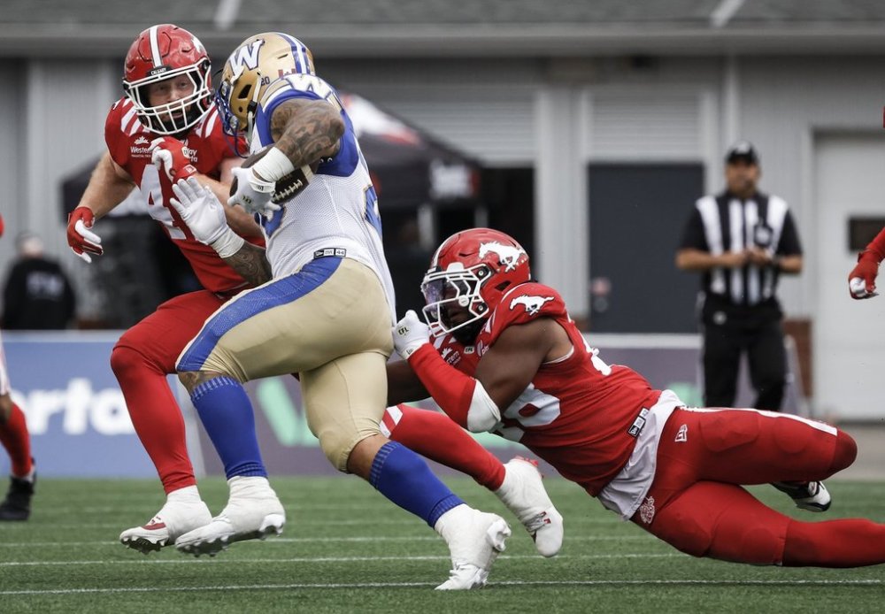 Source: Stampeders linebacker Roberts reaches multi-year deal with ...