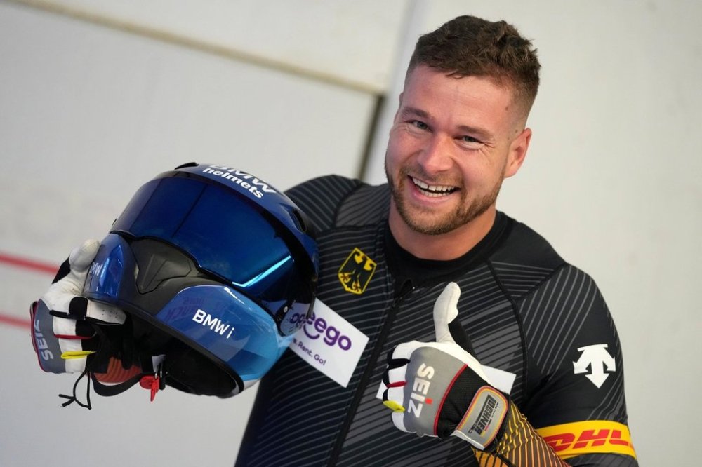 Germany sweeps another 2-man World Cup race. Kris Horn and Frank Del ...