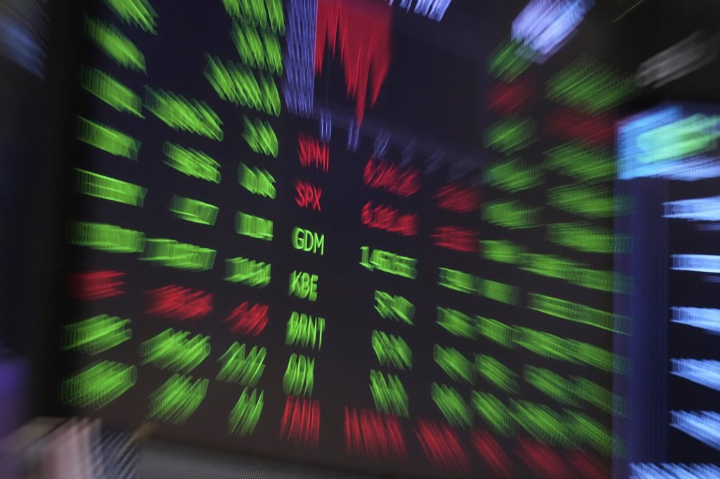 S&P/TSX composite down more than 300 points as tech stocks tumble ...
