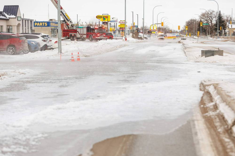 Furniture store hit by fire – Winnipeg Free Press