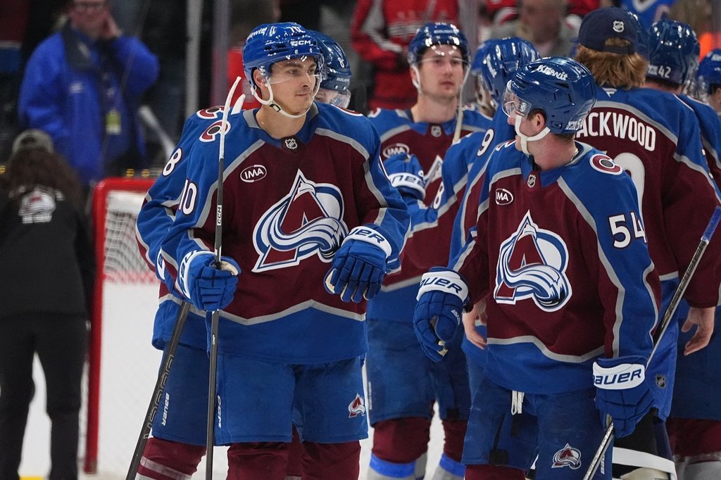 Avalanche reward defenseman Sam Malinski’s breakout season with a 4 ...
