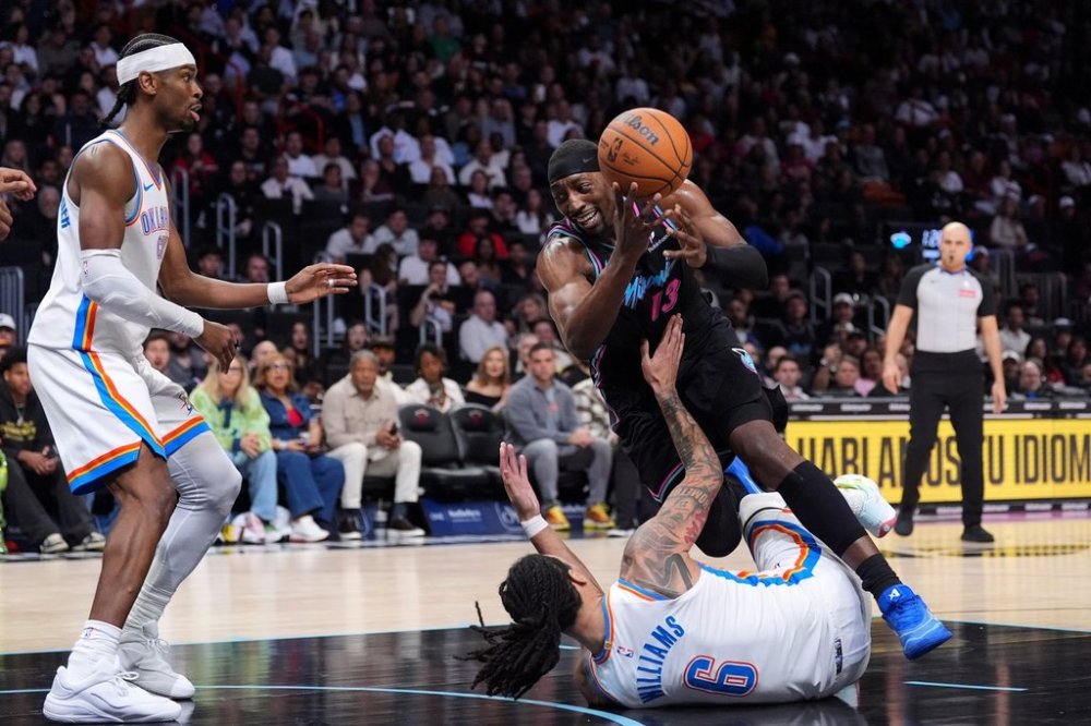 Bam Adebayo scores 30, Andrew Wiggins’ late 3 lifts Heat past Thunder ...