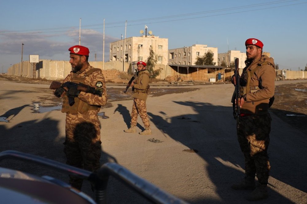 Syrian forces take control of prison housing IS members after Kurdish ...