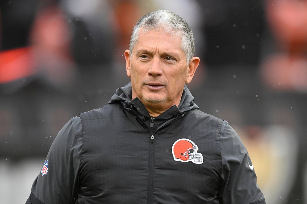 Ravens interview defensive coordinators Minter and Schwartz for their ...